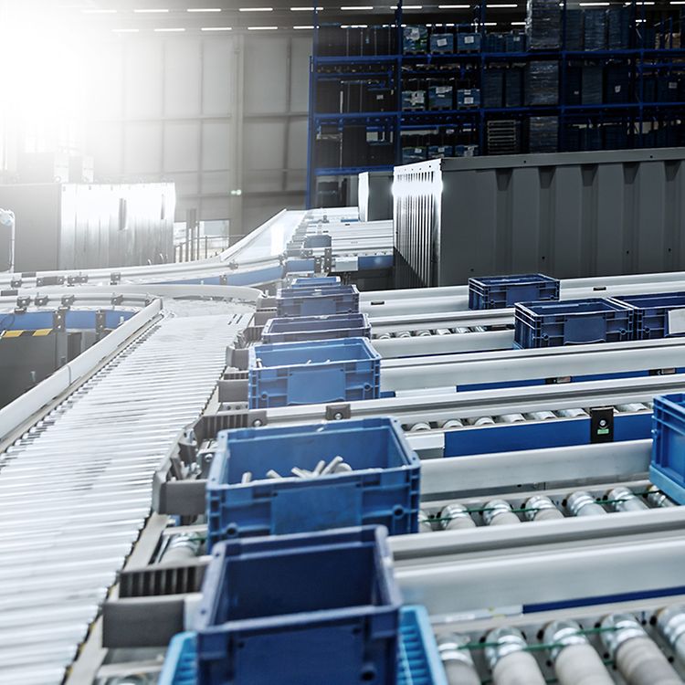 Case conveyor systems