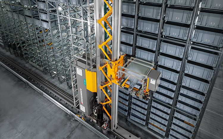 Automated miniload warehouse